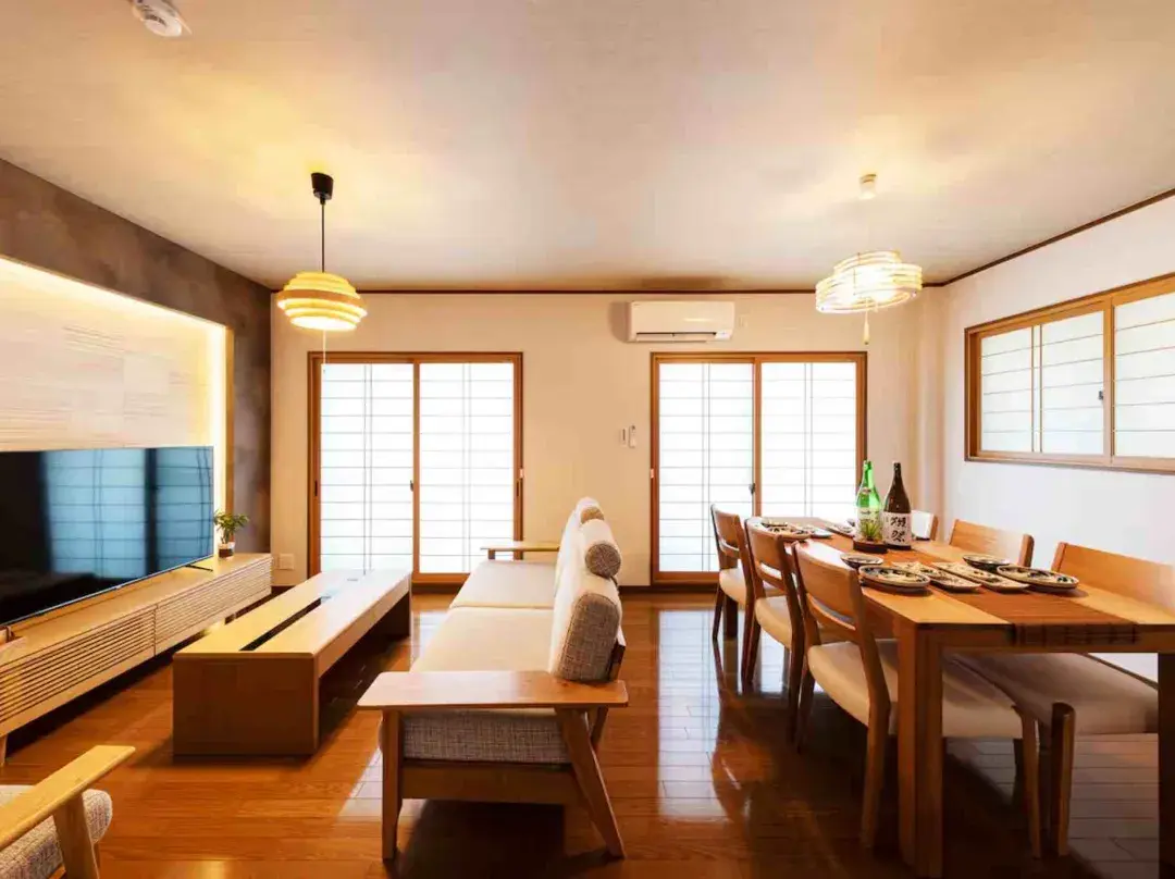 Shirakabanoyado-ryogetu - Osaka, Japan