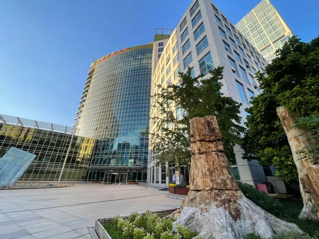 International Bamboo And Rattan Tower  Hotel - 