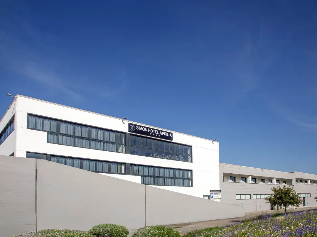 Simon Hotel Aprilia - Aprilia