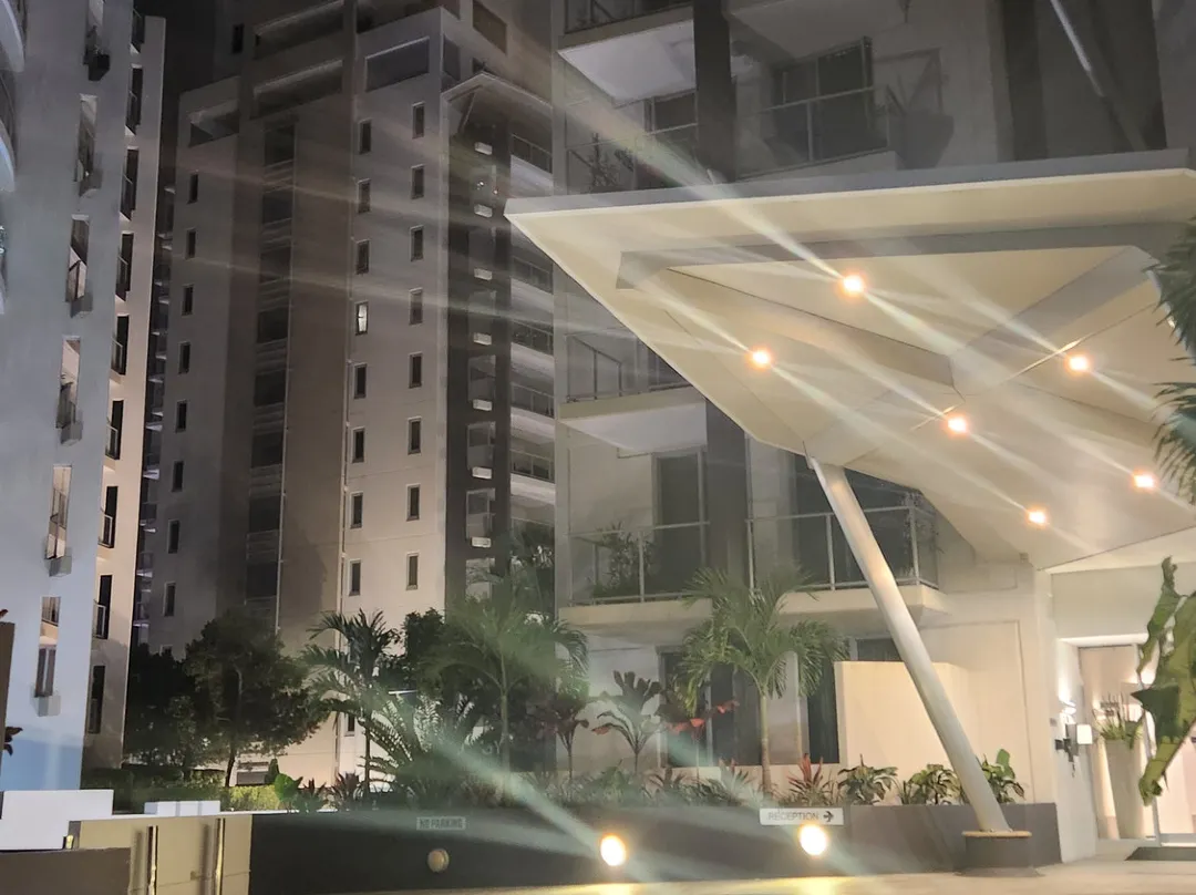 Helen's House - Surfers Paradise