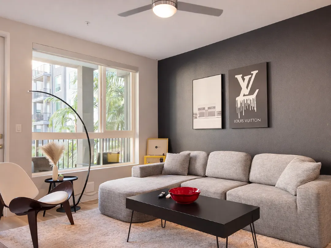 Comfortable Home W/pool, Gym 10 Min To Disneyland - Huntington Beach, CA