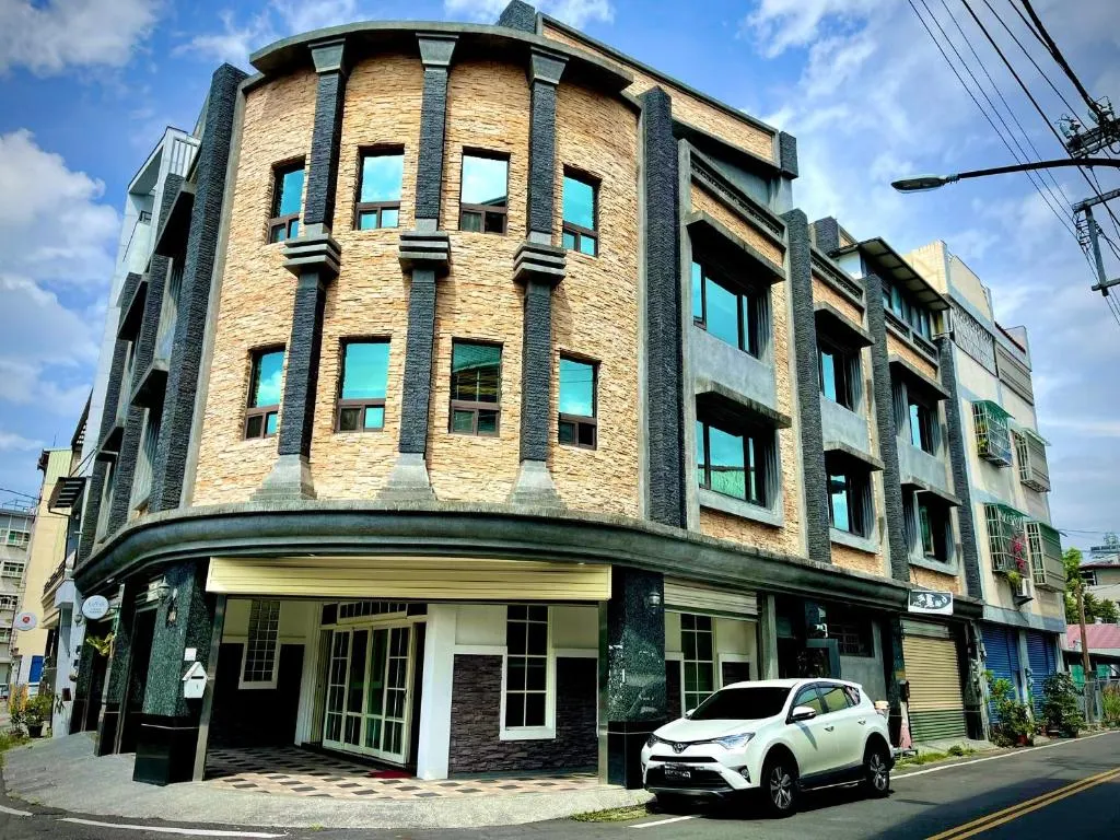 Meet Corner - Puli Township
