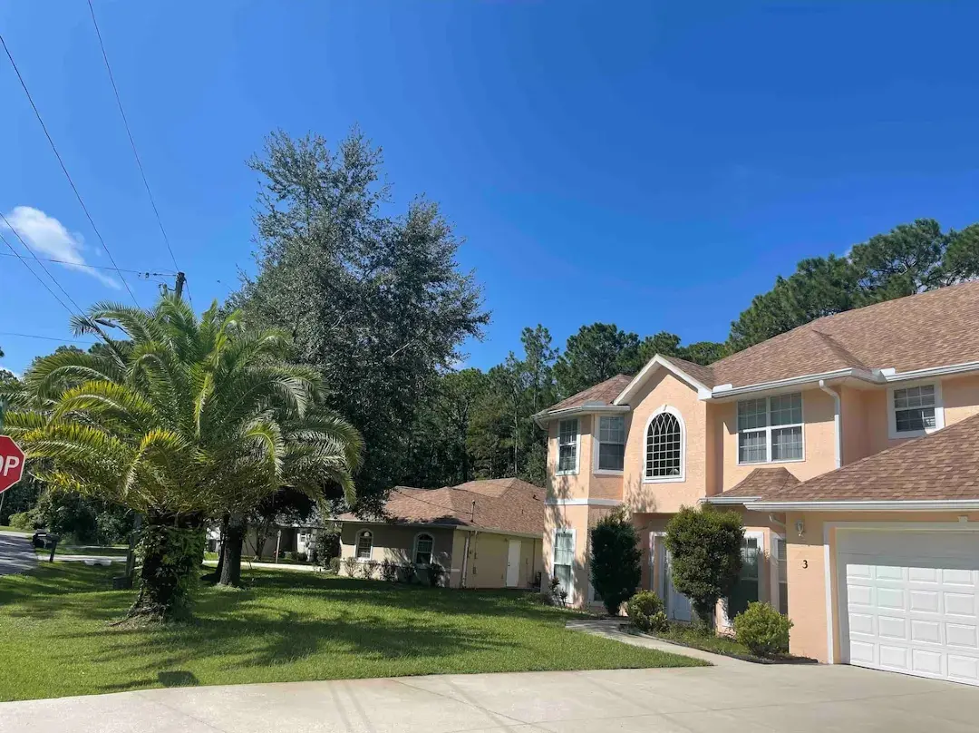 Beautiful Pool Home Near The I95 Exit 284 - Flagler Beach