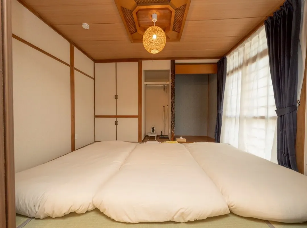 Kantarō & Monetarō's Circle Inn - Asahikawa