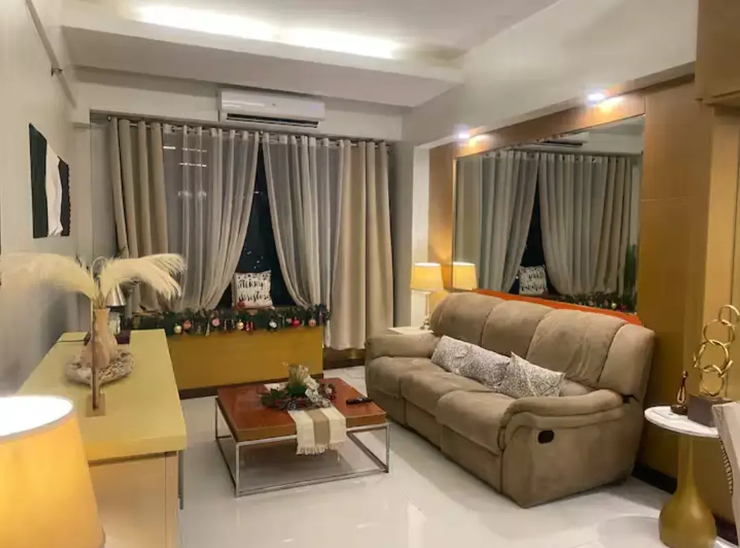 Stunning Suite 10 Steps From Eastwood Mall - Quezon City