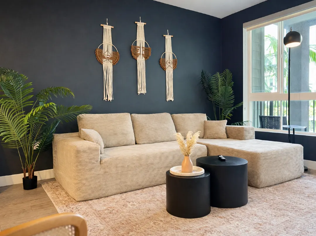 Artistic Getaway 10 Min To Disneyland W/pool&gym - Santa Ana, CA