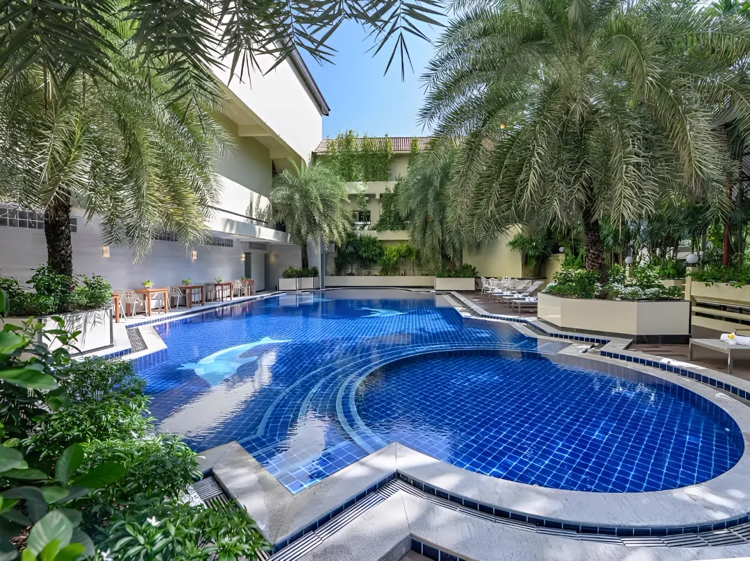 Elong Hotel - Pattaya City