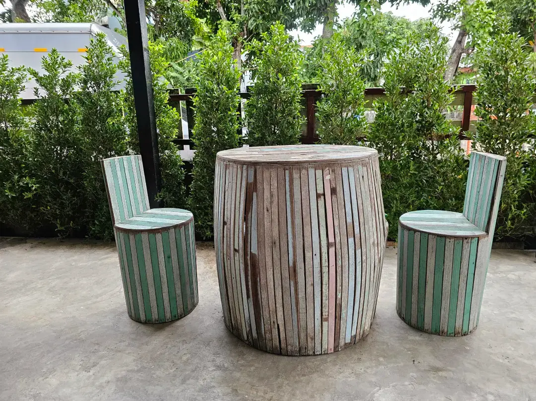 The Bird Nest Homestay& Coffee Shop - Bangkok