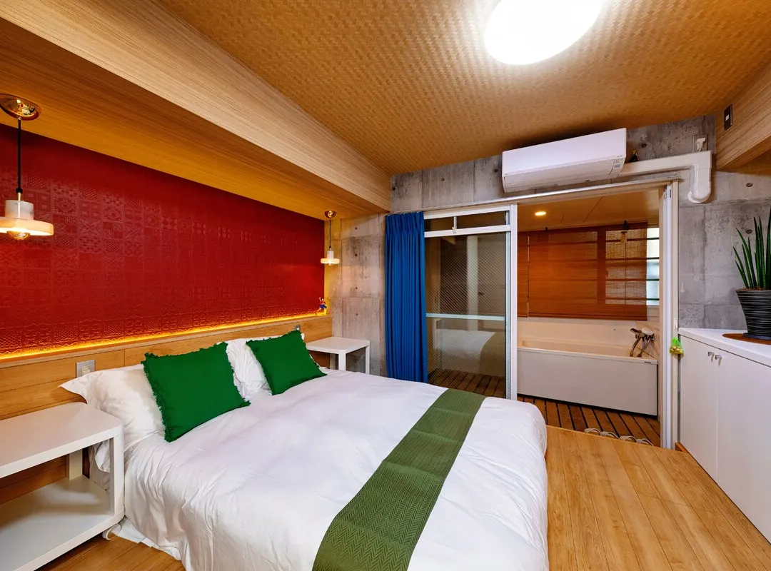 Ueno｜designer-built Japanese Garden Home - Osaka