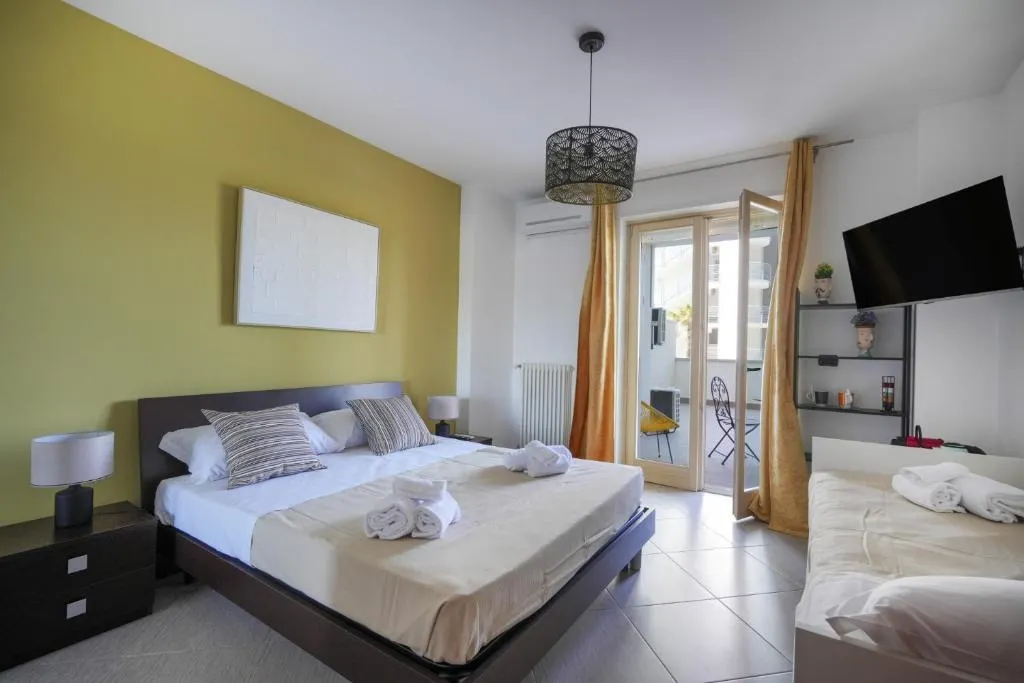 Sky Gate Gold – Suite Terrazza Aeroporto - Bari
