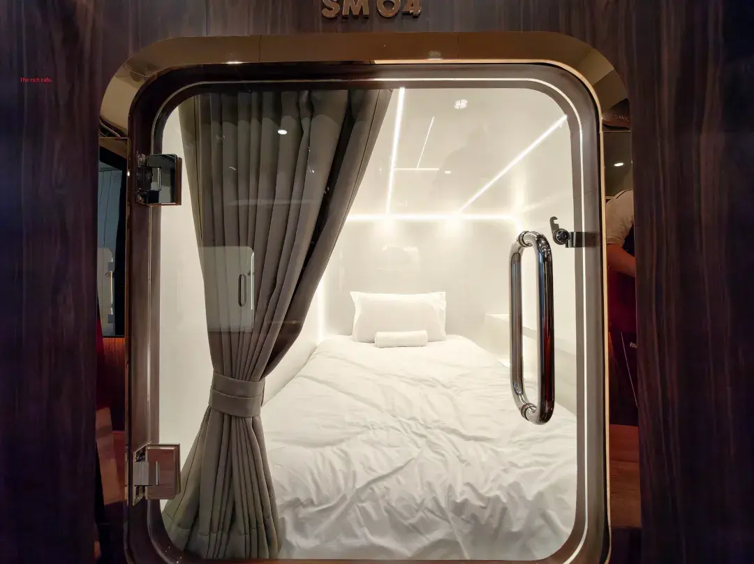The Rich Cafe & Hostel - Pattaya City