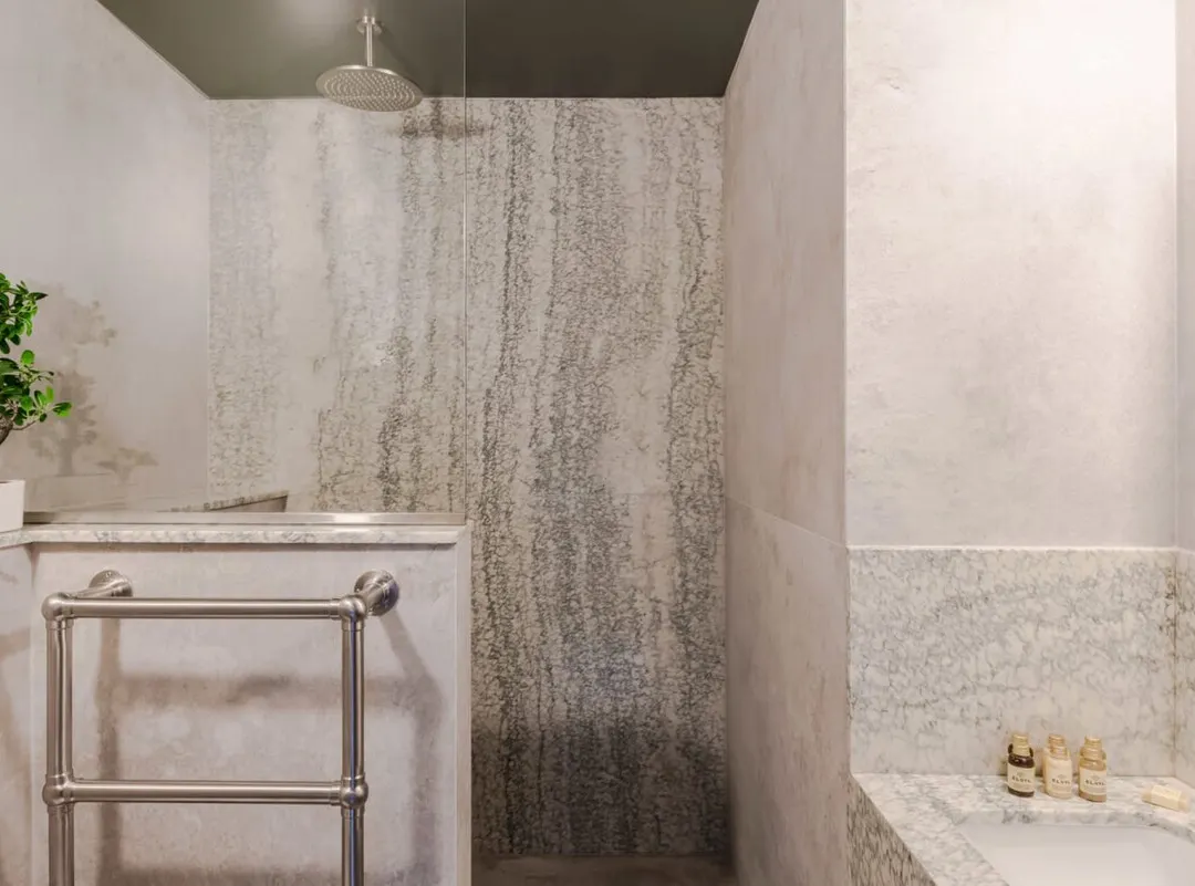 The Italian Collection Ii - Soho - By Frankie - Marylebone