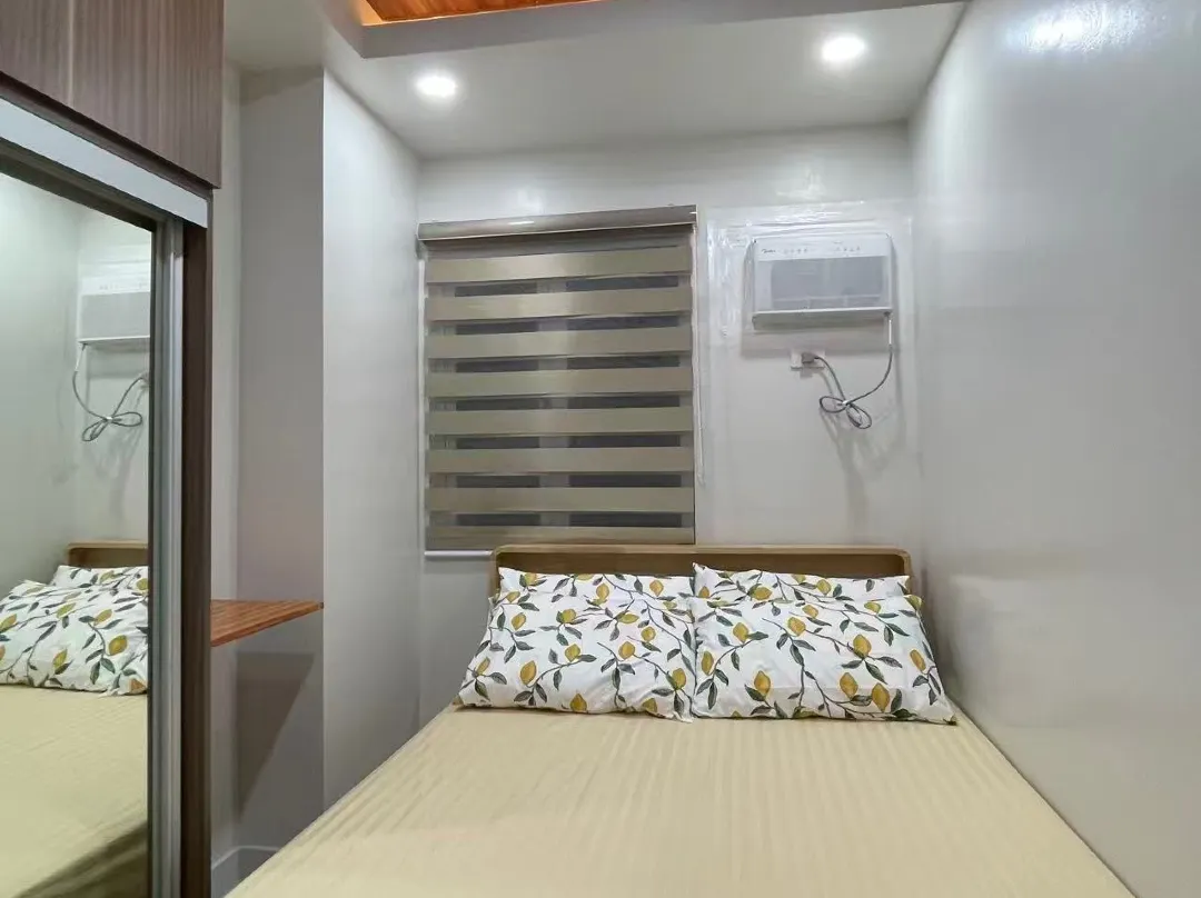 Cozy-corner Staycation @Sta Rosa Laguna - Binan