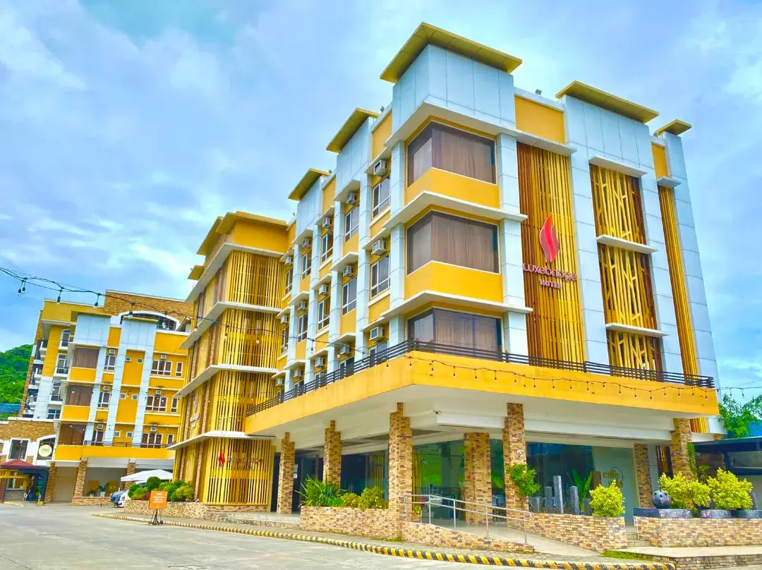 Luxebridge Hotel - Dávao