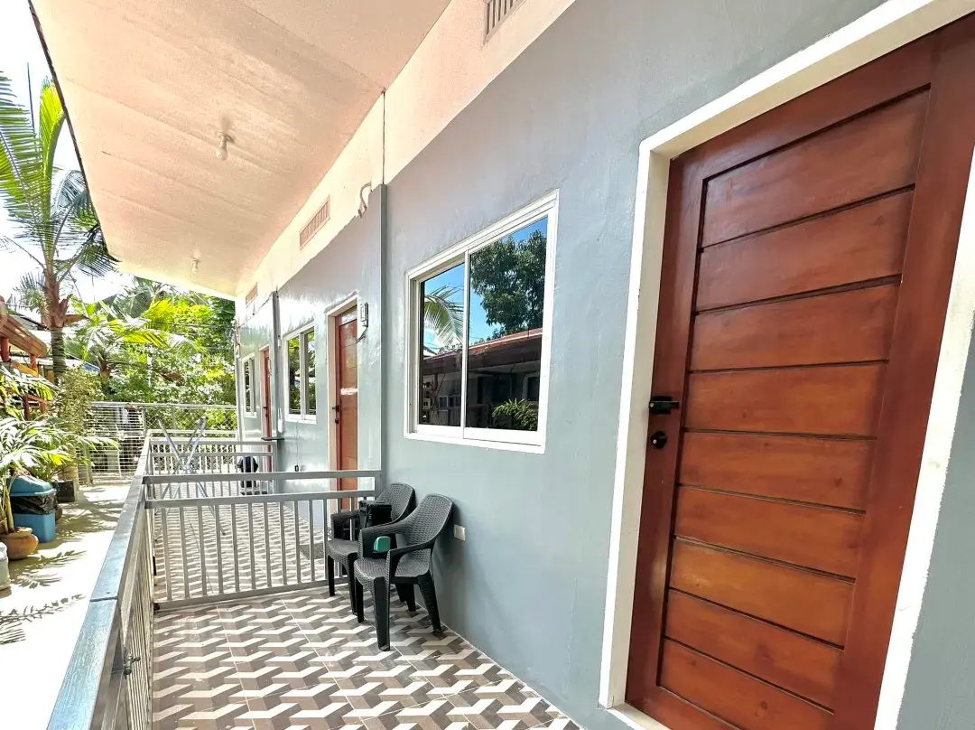 Cozy Studio Type Unit W/ Tv, Wifi, Hotshower & Ref - Cotabato City