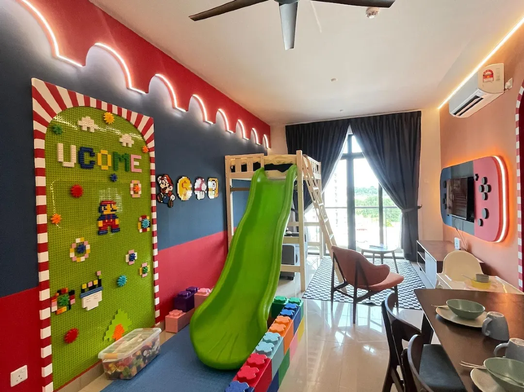 Desaru Super Mario By Ucome - Bandar Penawar