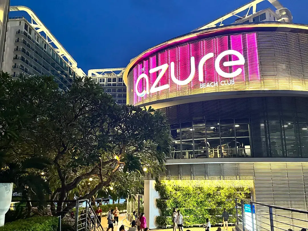 We Vibe, Azure Urban Resort Residences With Man-made Beach - Taguig