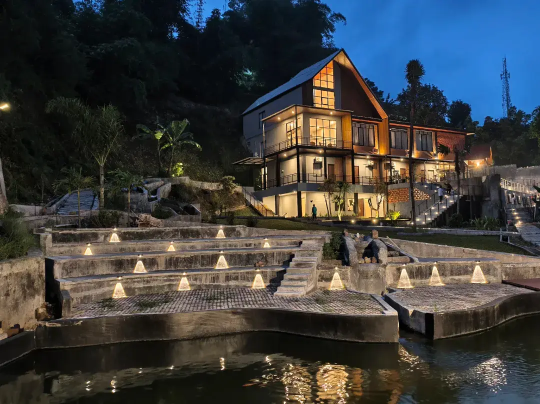 Sunriver Hotel - Bandung
