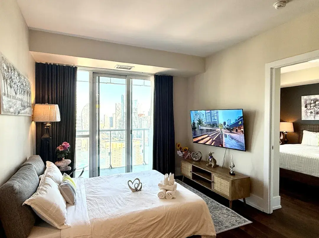 Dt2br2ba Cn Tower &Lake View/ Parking King Bed - Toronto