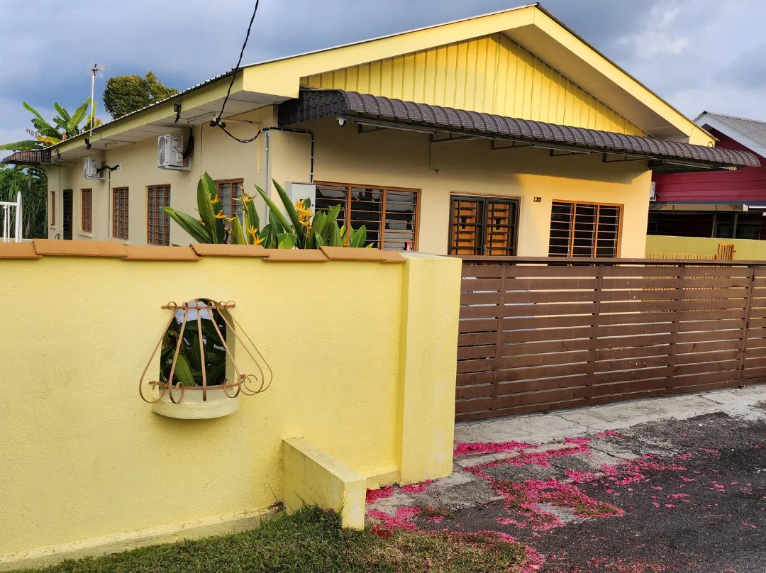 Ipoh Homestay Vacation 12 Pax 4 Bedroom For Delicious Food - イポー