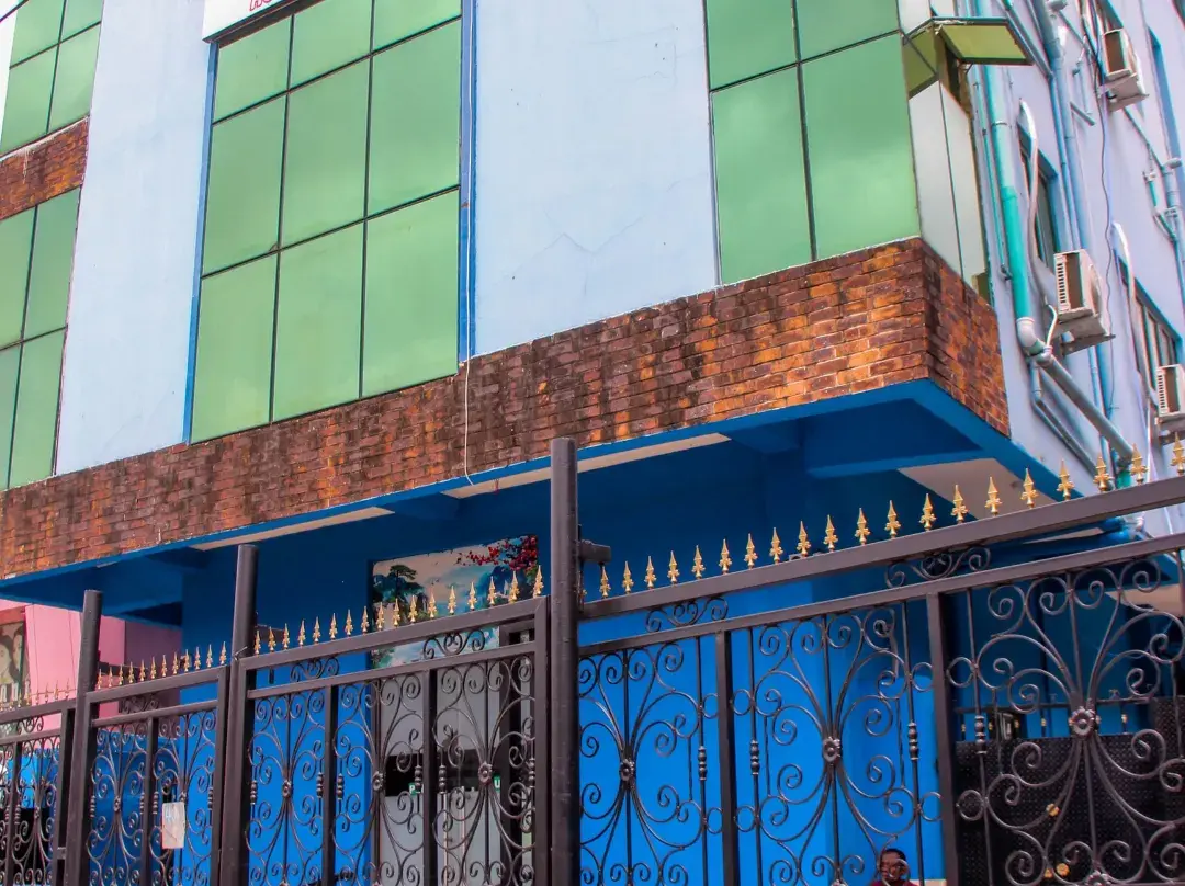 Crestviewers Hotel And Suite - Lagos