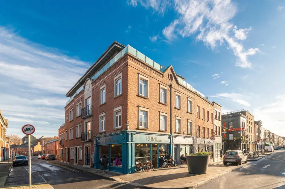 Dean Swift Square By Dublin At Home - Dublin