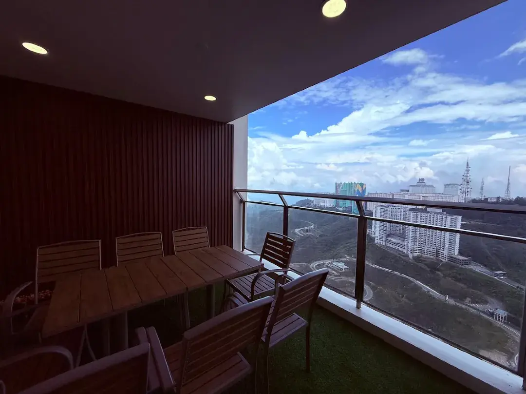 Penthouse @ Top Hill Beside Genting Resort World - Bentong