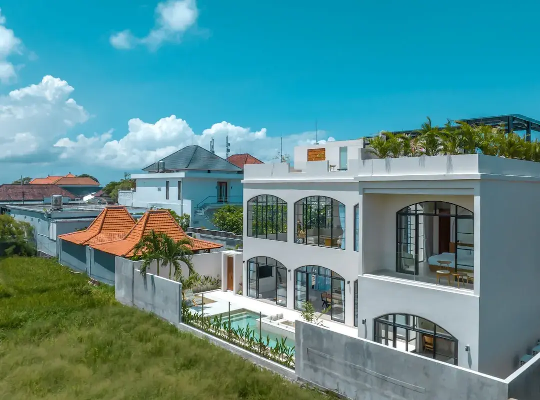 Le Mansion Villa 4 Br Liuxury Villa In Seseh- A Luxury Private Villa By Balinest Villas - Bali