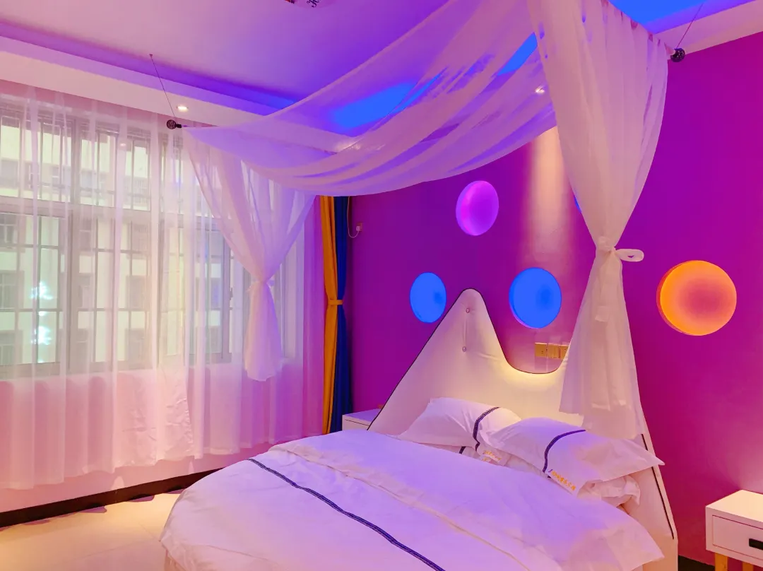 Qujing Jinxuange Business Hotel - Qujing