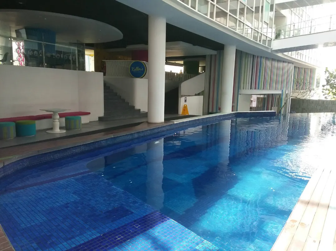 Berry Glee Thematic Hotel - Legian