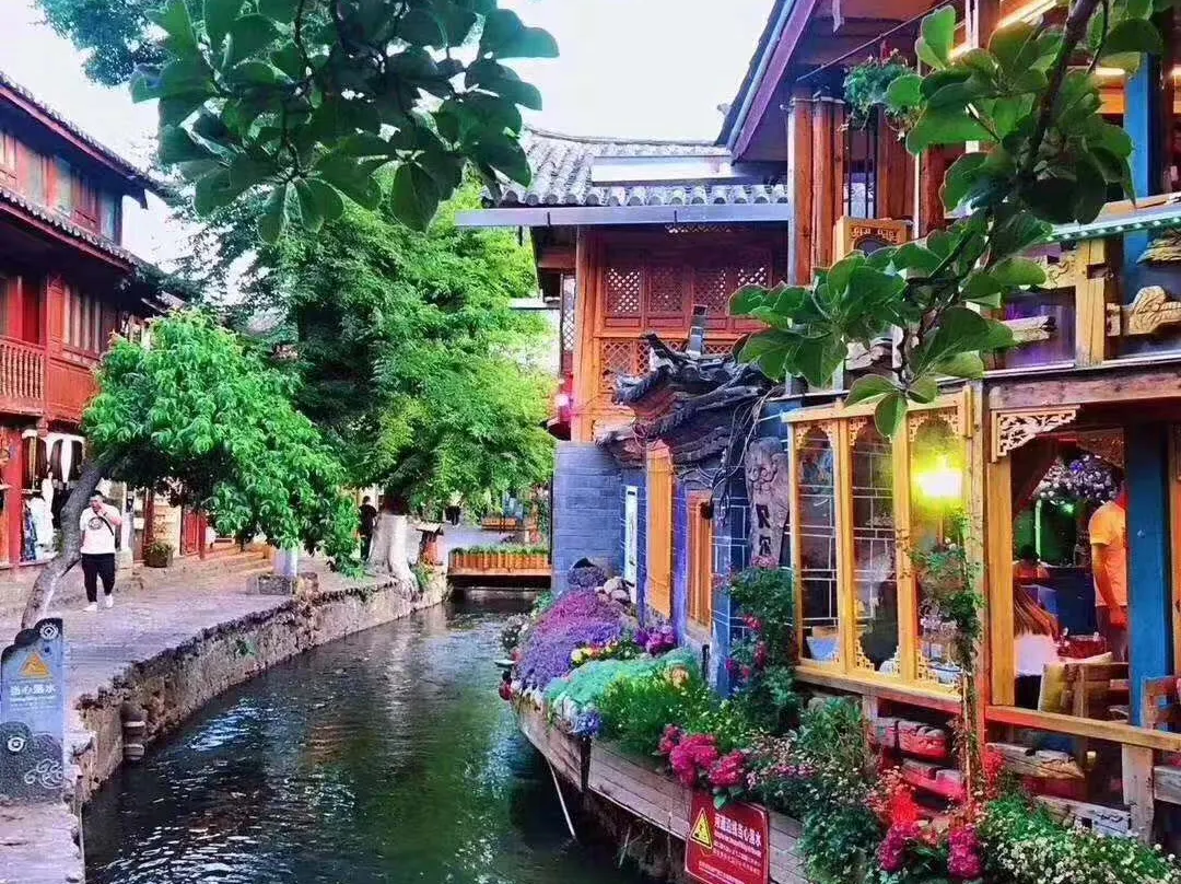 Jiuqi Fuxiang Inn - Lijiang