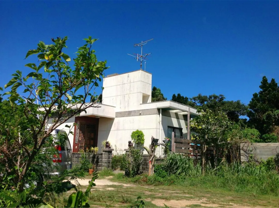 Milk-ya Women-only Guest House - Okinawa