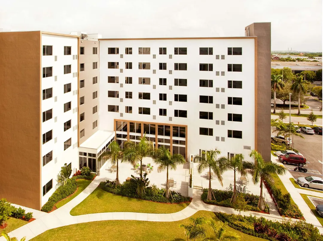 Element Miami Doral - Miami Lakes, FL