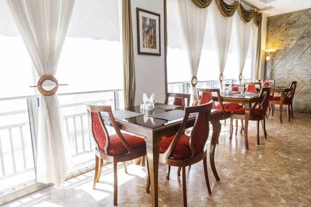 Saina Hotel - テヘラン 州