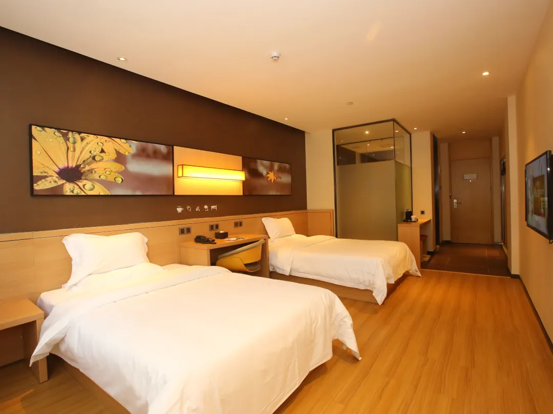 Iu Hotel - Canton / Guangzhou