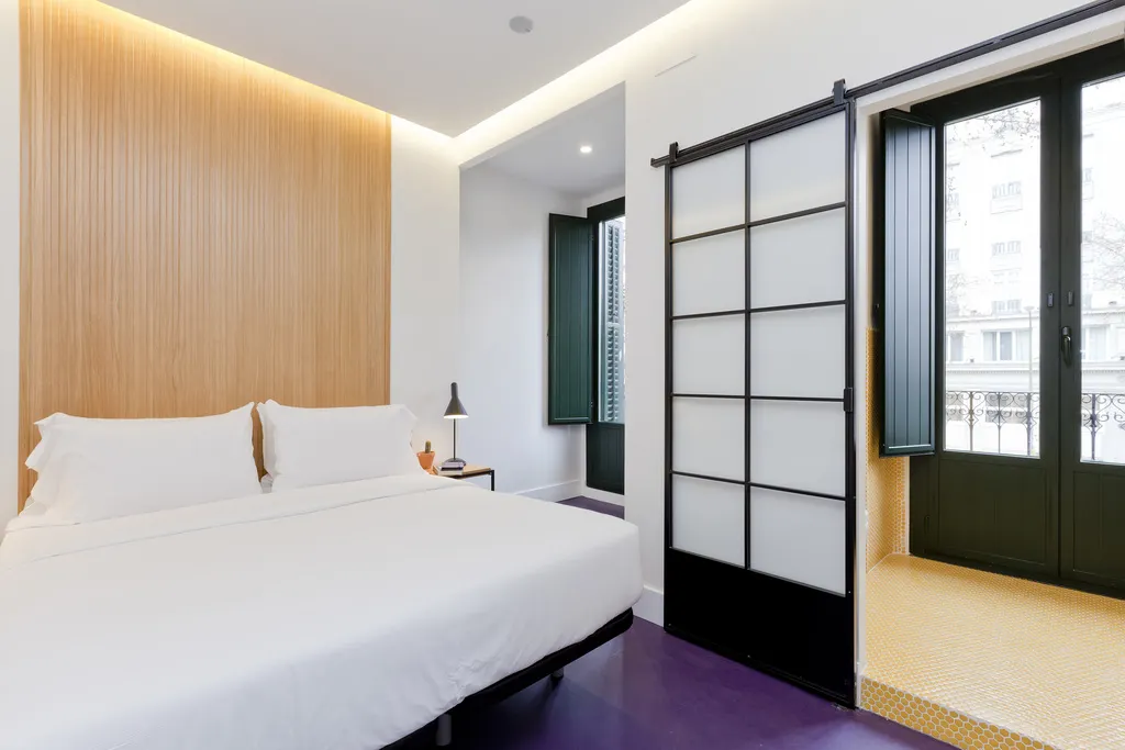 Sleep'n Atocha - B Corp Certified - Madryt