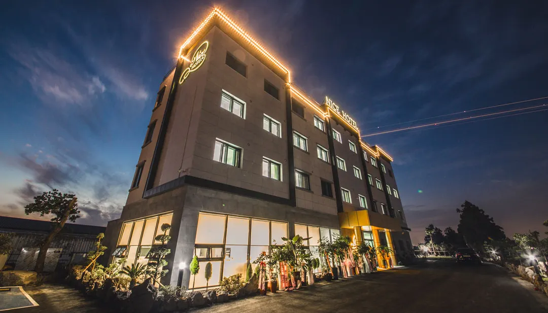 Nice Hotel Jeju - Jeju-si