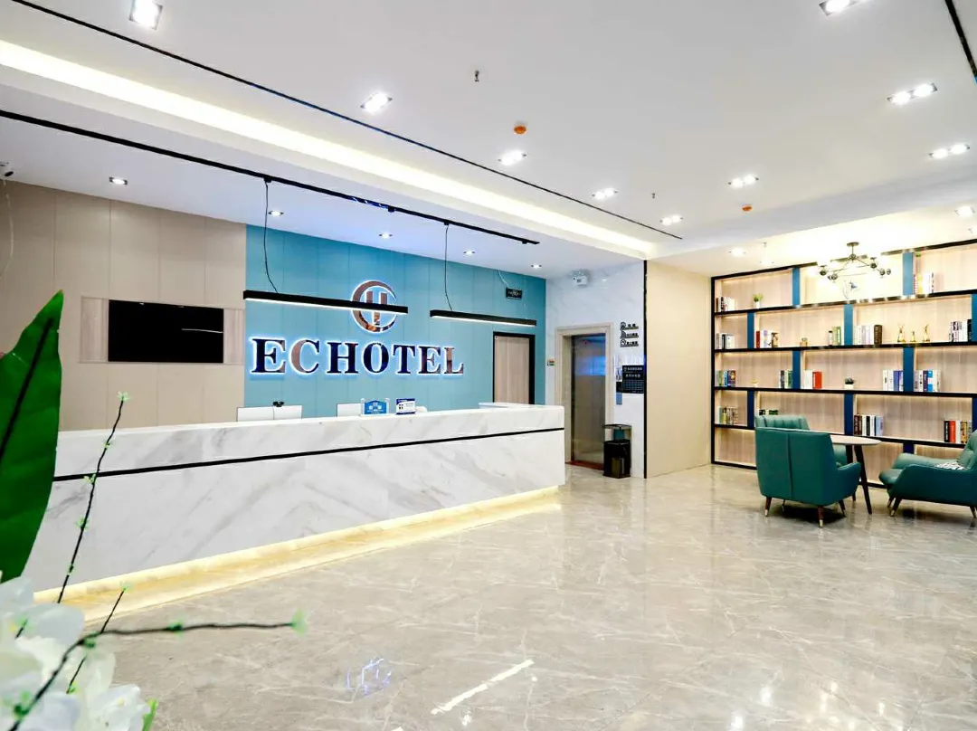 Yicheng Select Hotel - Móng Cái
