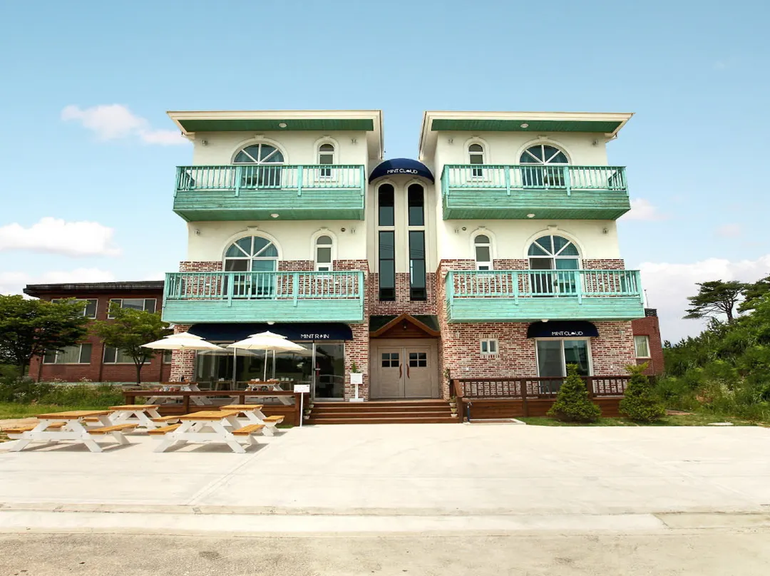 Gangneung Mint Cloud Pension - 강릉시