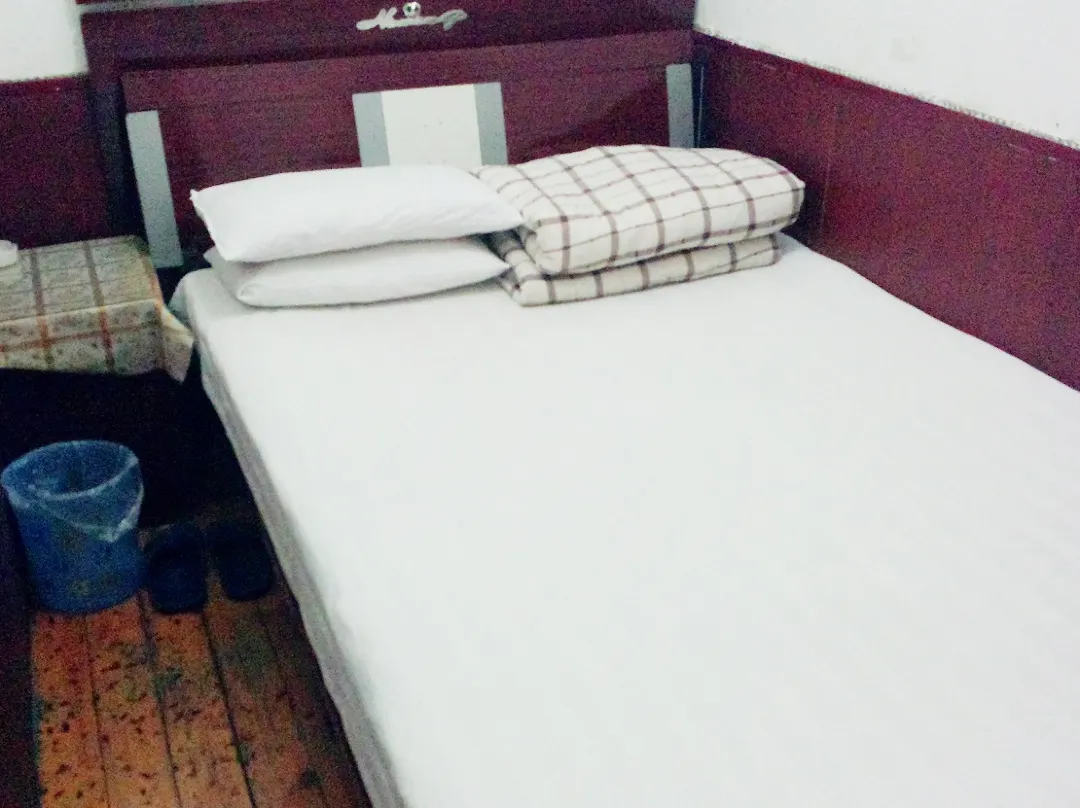 Qingdao Hongchuan Hotel - 칭다오 시