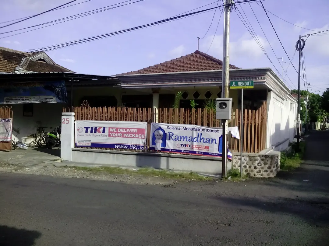 Thalia Homestay & Ijen Bromo Tour - Banyuwangi