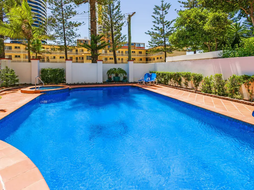The Ritz Resort Heated Pool - 黃金海岸
