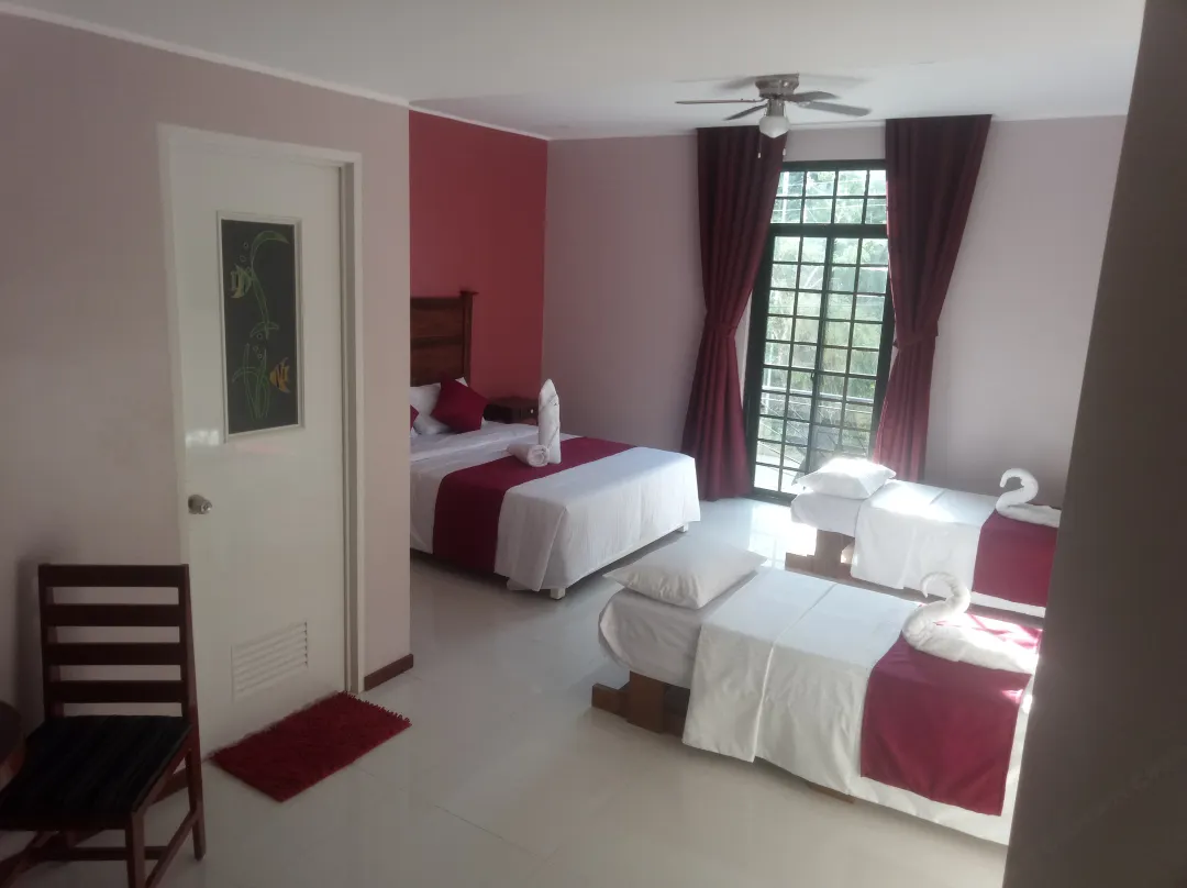 Answer Hotel - Puerto Galera