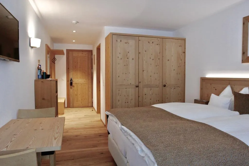 Hotel Sarain Active Mountain Resort - Switzerland