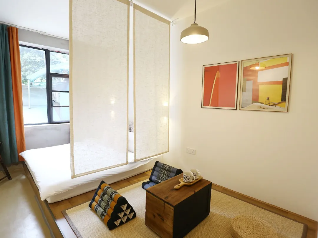 Rr House Homestay ) - Chengdu