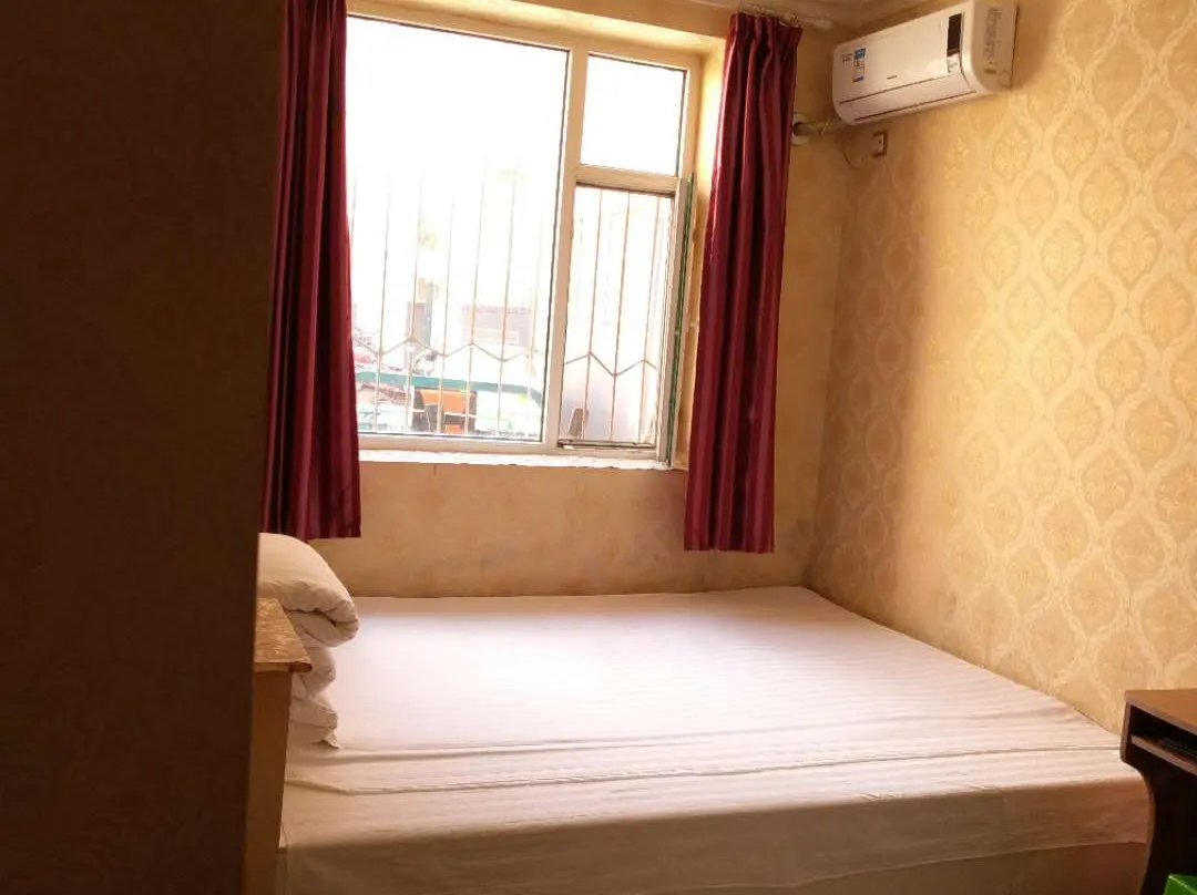 Baicheng Yanlin Fashion Hotel - Baicheng