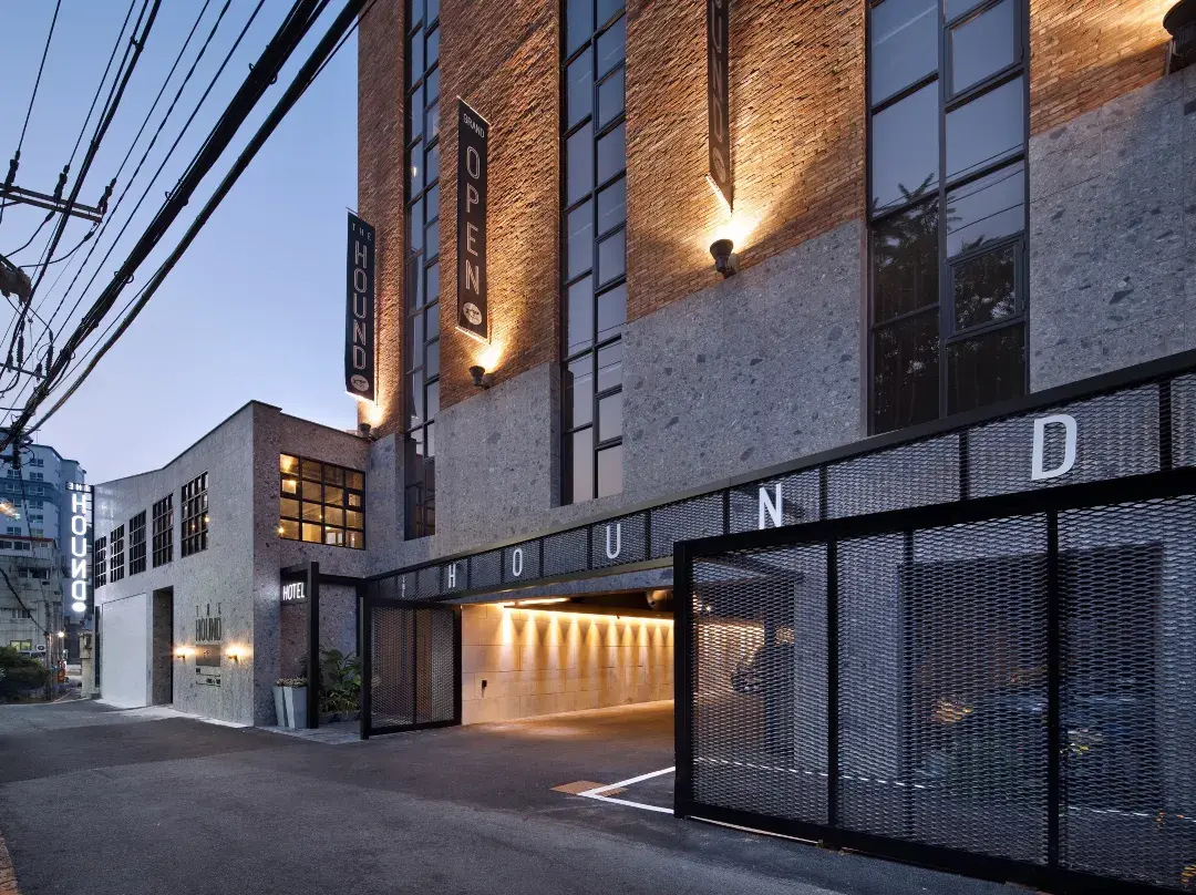 The Hound Hotel - Pusan