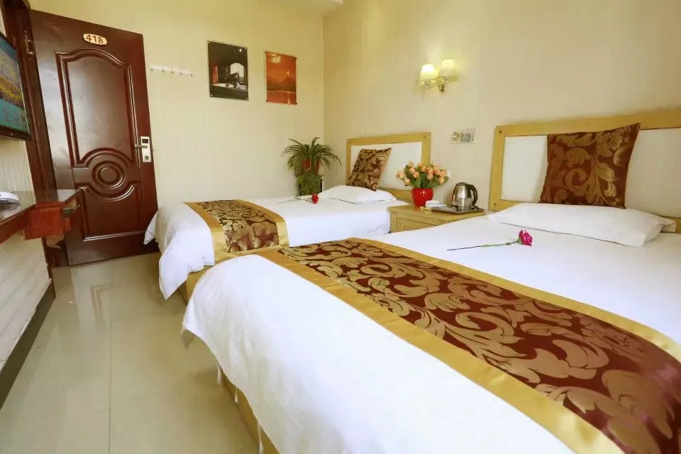 Wudangshan Ikea Hotel - Xiangyang