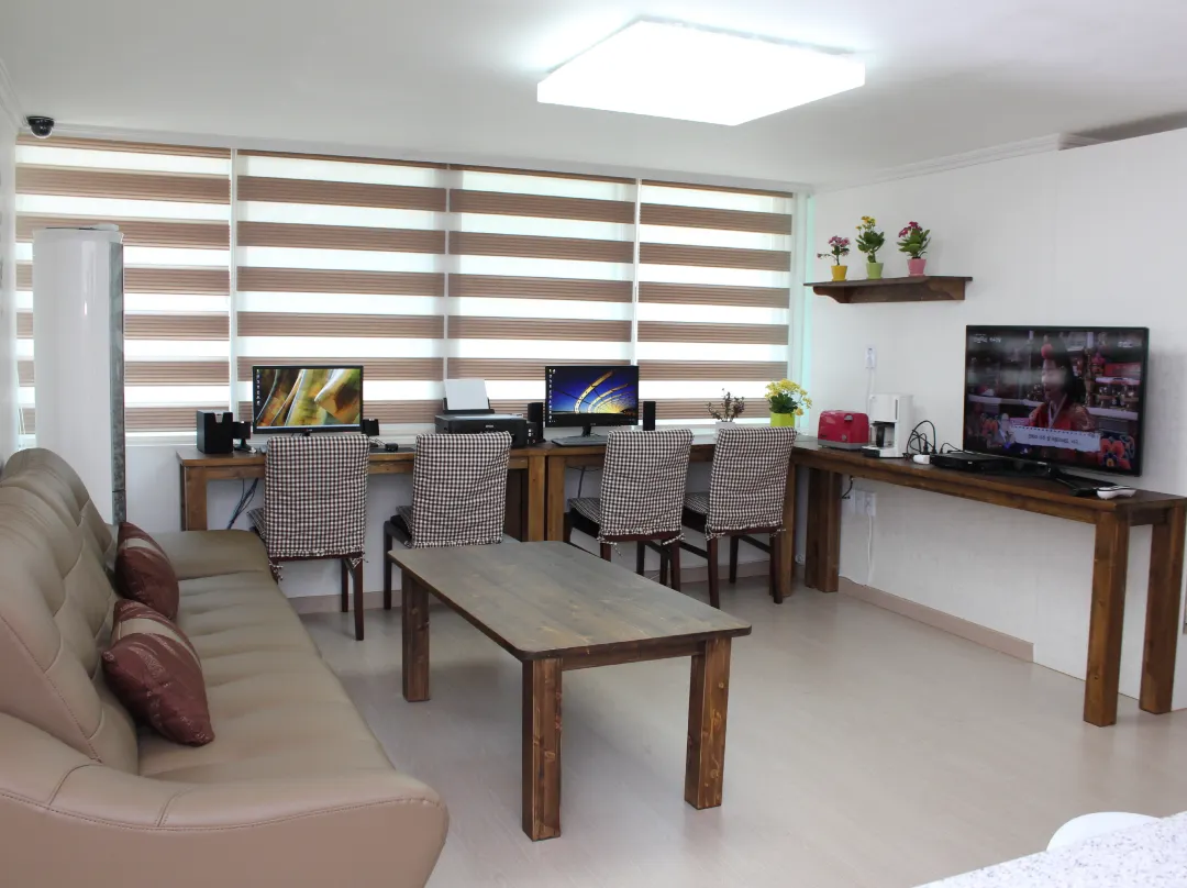 Wow Hills Guest House - Seoul