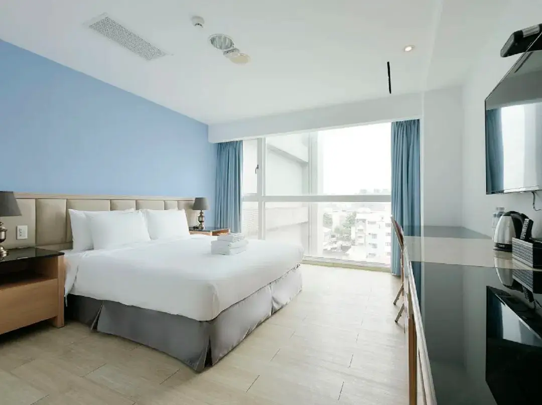 Champs Elysees Hotel - Taichung